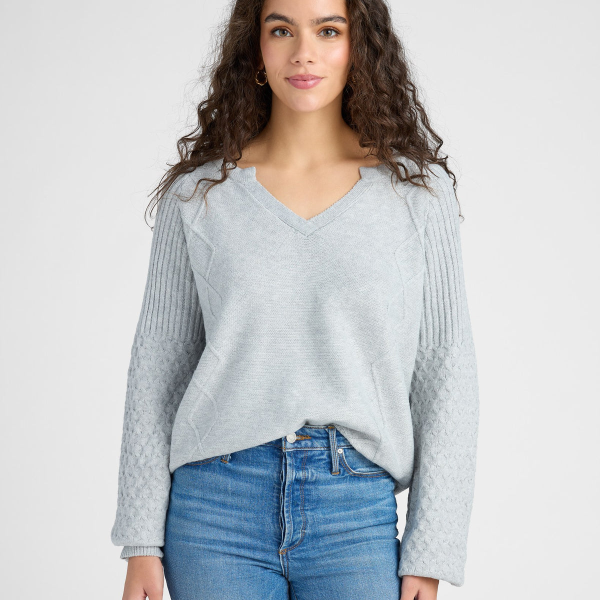 Vigoss Cable Knit V-Neck Sweater - Soft Boxy Fit – Wantable