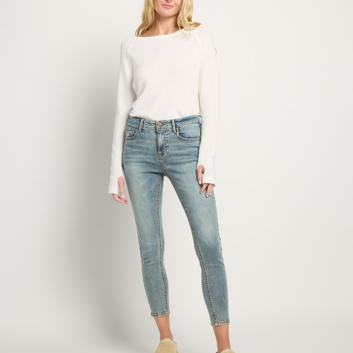 Suzi Mid Rise Skinny Jeans - High-Stretch & Sculpting – Wantable